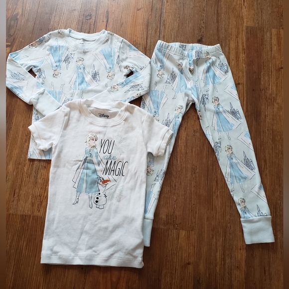 Disney | Pajamas | Disney Spotted Zebra Frozen Elsa Pajamas Sz Xs 3 ...